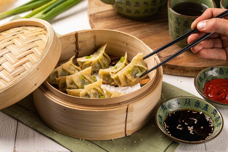 Garnalen dumplings met zoete chilidip - Eatertainment