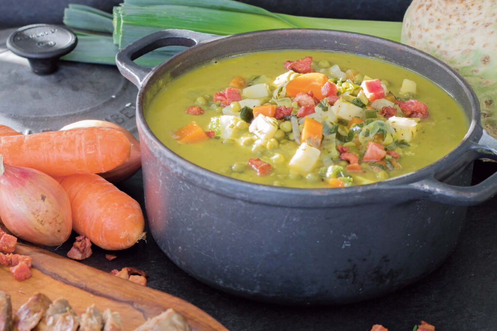 Snert met roggebrood & spek - Eatertainment