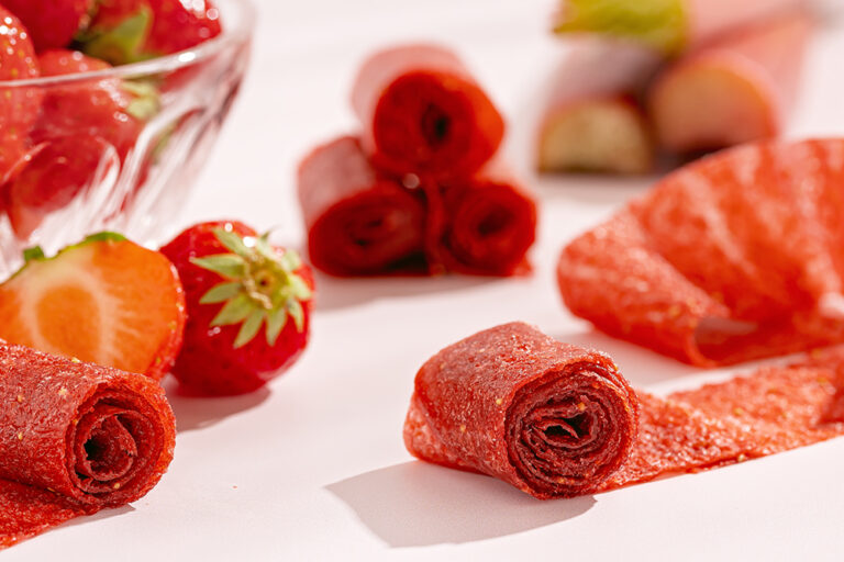 Zure matten van rabarber en aardbei - Eatertainment